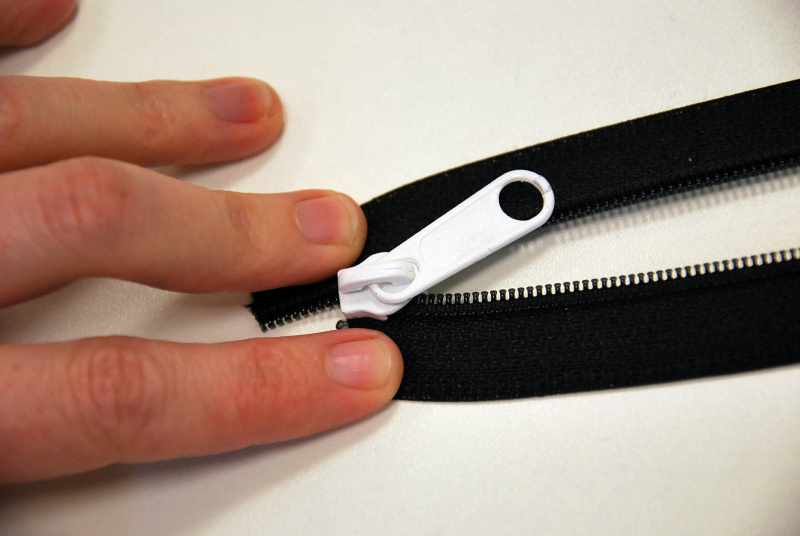 Jak nasadit jezdec na zip - dva postupy l Látkaniny